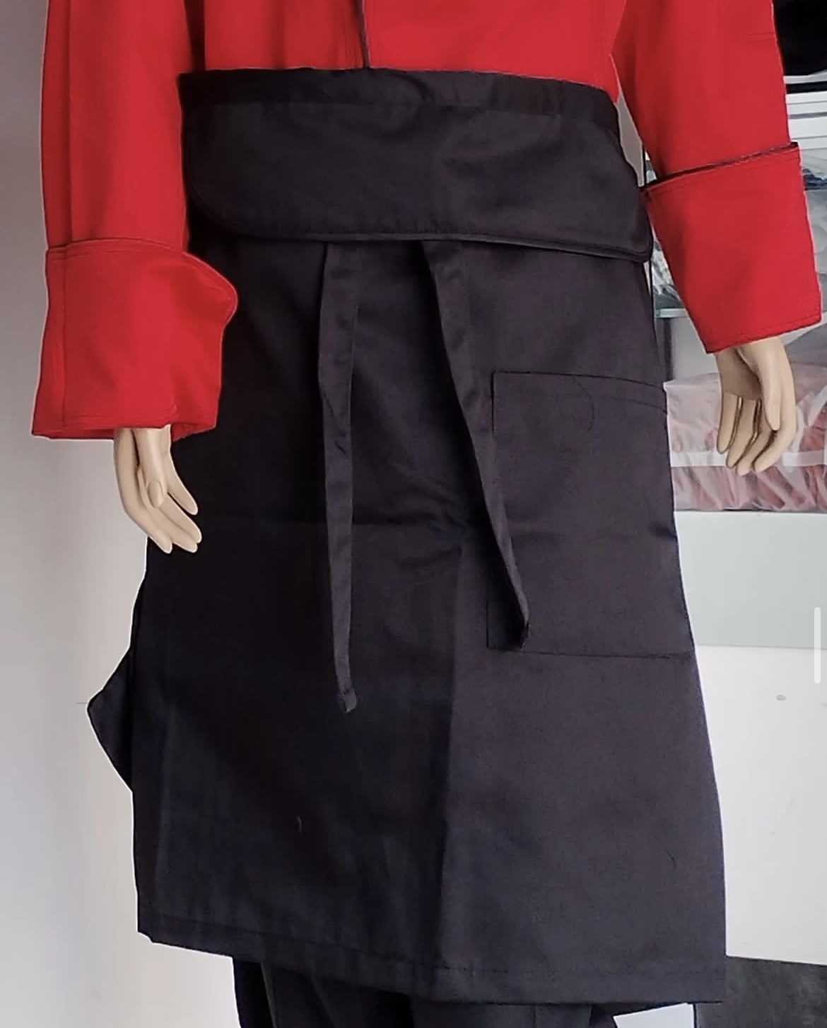 MANDIL NEGRO CHEF – Bruseb